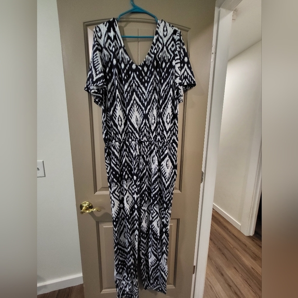 LuLaRoe | Pants & Jumpsuits | Lularoe Xoe Romper 3xl | Poshmark